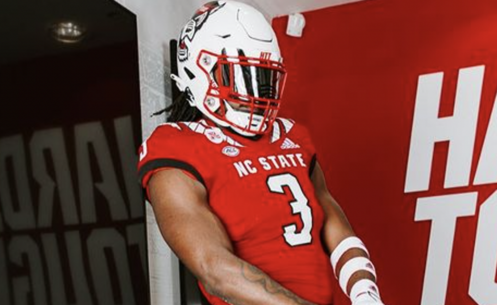 3-Star Defensive End Adrian Farrow Signs his NLI to Play for NC State - Pack Insider